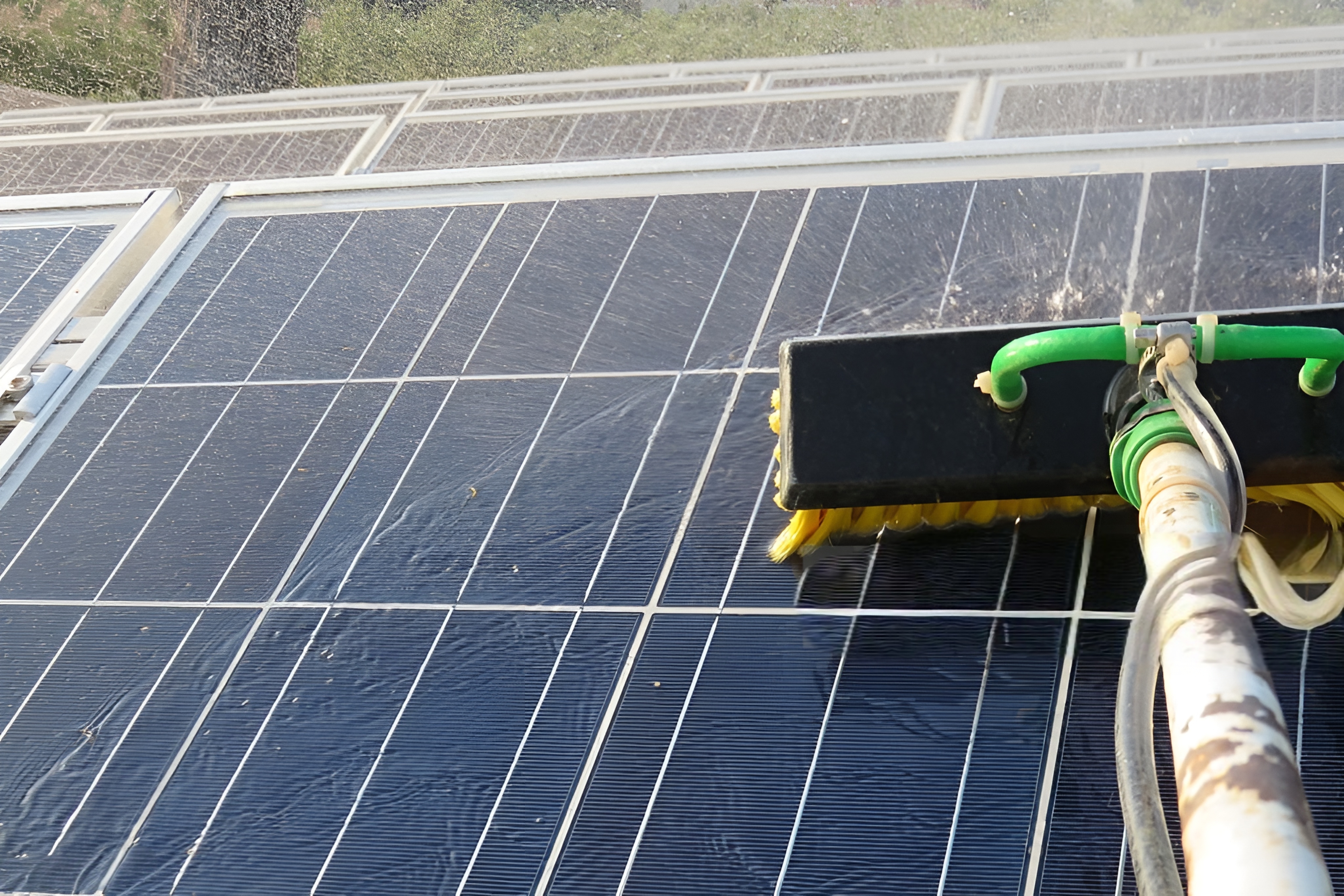 Top Solar Panel Cleaning Services in Gujarat | Efficient & Professional ...